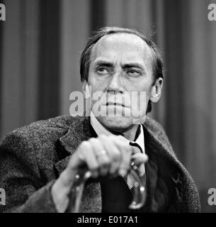 Leszek Kolakowski, 1977 Stock Photo - Alamy