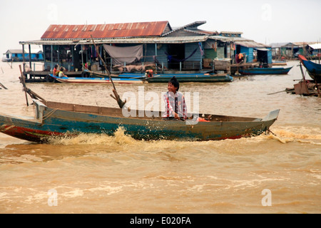 Kampong Phluck on Tonle Sap Lake Stock Photo - Alamy