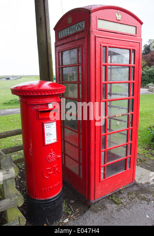 A red telephone box in Clevedon, Somerset Stock Photo - Alamy