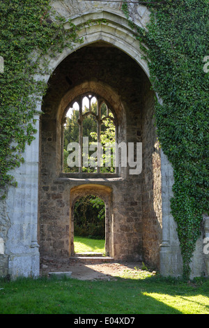 The ruins of St. Mary's Church, Little Chart, Kent Stock Photo - Alamy