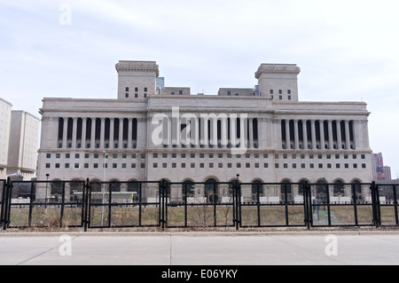 Milwaukee County Courthouse in Milwaukee Wisconsin Stock Photo - Alamy