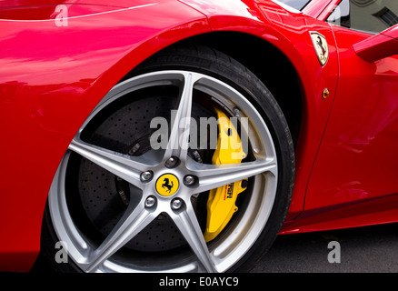 Ferrari 458 Italia wheel showing brake caliper Stock Photo - Alamy