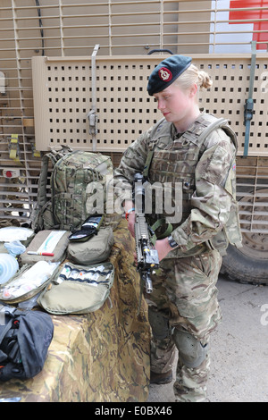 female medic in uniform Royal Army Medical Corp, training to go to ...