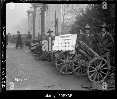 Trench mortars captured by New Zealanders in World War I on display in ...