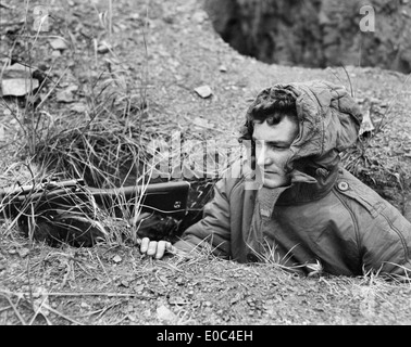 Private Danny Matthews of the 1st Royal Australian Regiment (1 RAR) on ...