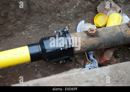 National Grid Gas replacing cast iron supply pipes with new plastic ...