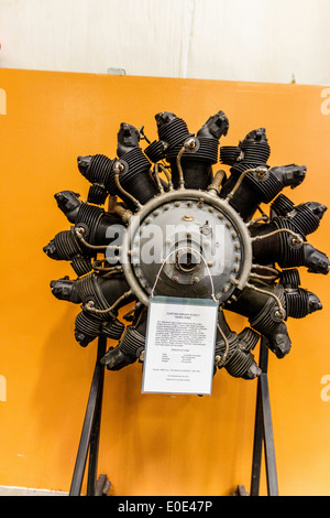 A ‘Whirlwind‘ radial airplane engine Stock Photo - Alamy