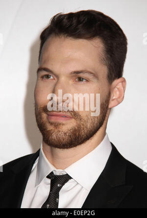 Daniel Cudmore attends the premiere of "X-Men: Days Of Future Past" at ...