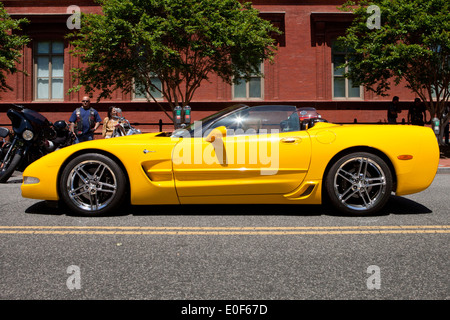 2003 Yellow Chevy Corvette convertible rear view - USA Stock Photo - Alamy
