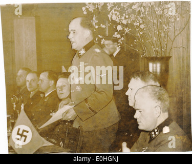 Photograph of German generals during World War II Stock Photo - Alamy