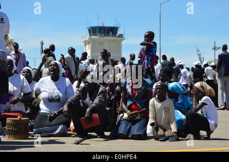 Juba, Jonglei, South Sudan. 13th May, 2014. Murle tribes people ...