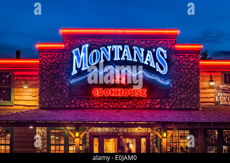 Montanas Cookhouse restaurant at twilight-Victoria, British Columbia ...