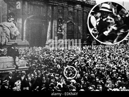 Hitler at the Outbreak of World War I in Munich, 1914 Stock Photo - Alamy