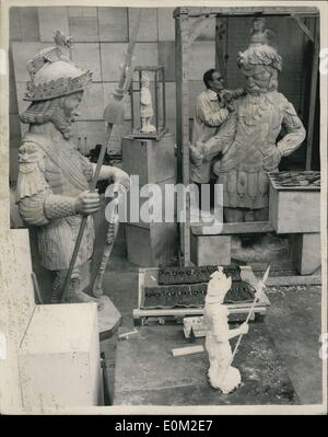The Guildhall City of London Gog Magog Statue statuette England UK ...
