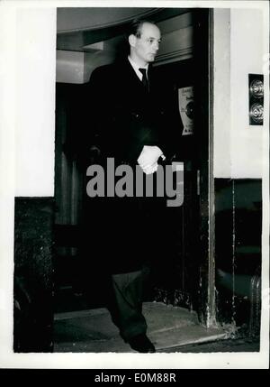 Dec. 12, 1953 - Lord Montague To Face New Trial After Jury Disagree ...