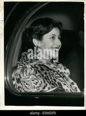 Sep. 09, 1954 - Jimmy Goldsmith and his bride arrive in London: Photo ...