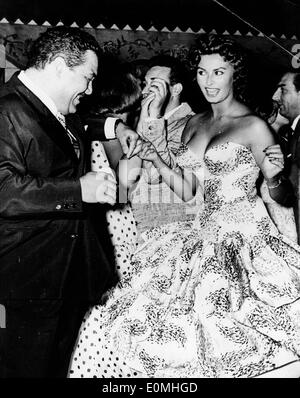 Italian actress Sophia Loren dancing during her visit in Stockholm ...