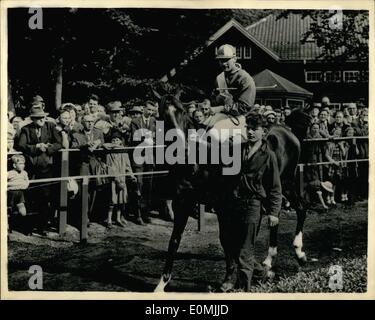 Group Captain Peter Townsend in the car with Queen Elizabeth II and ...