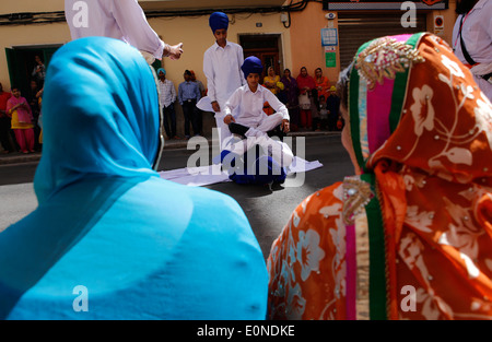 Ancient Sikh fights exhibit during a Baisakhi celebration amongst ...