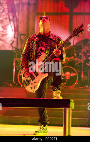 Avenged Sevenfold Rock On The Range 2011 at Crew Stadium - Day 1 ...