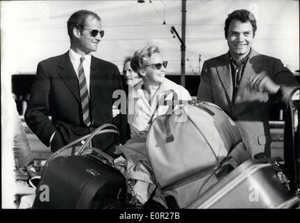 From left to right: the actress Maria Schell, the actor Maximilian ...