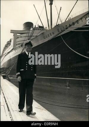 Sep. 09, 1958 - Commodore of the Cunard fleet retires. Master of the ...