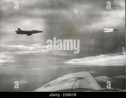 Fairey Fireflash air-to-air missile under the wing of Hawker Hunter 4 ...