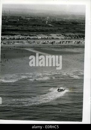 Saunders-Roe SR-N1 hovercraft, G-12-4 Stock Photo - Alamy