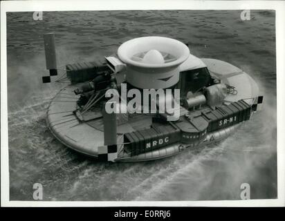 May 05, 1960 - The ''Hovercraft'' shows off its paces on the thames ...