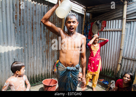 Bangladeshi people in shanty part of Dhaka living in extreme poverty ...