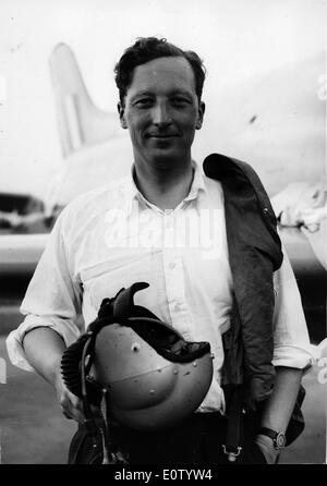 Michael Lithgow preparing to take flight Stock Photo - Alamy
