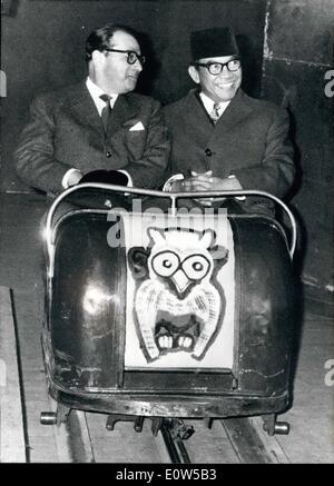 The Ghost train in the fun fair at Hunstanton, Norfolk Stock Photo - Alamy