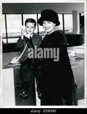 Apr. 04, 1962 - New York International Airport: Kurt Frings, Elizabeth ...