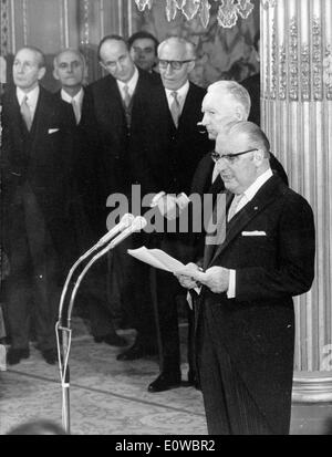 President Georges Pompidou giving a speech Stock Photo - Alamy