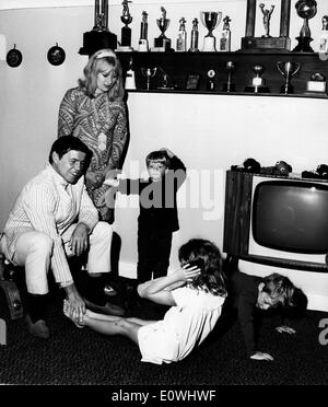 British middleweight champion Terry Downes, right, wades into Frenchman ...
