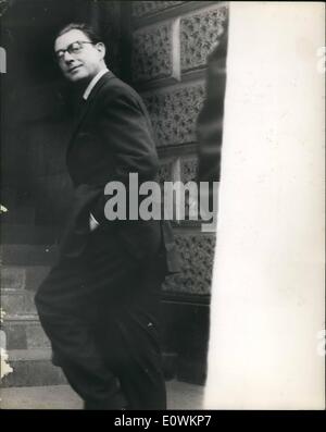 Jul. 07, 1963 - Stephen Ward case continues at the Old Bailey. Chief ...