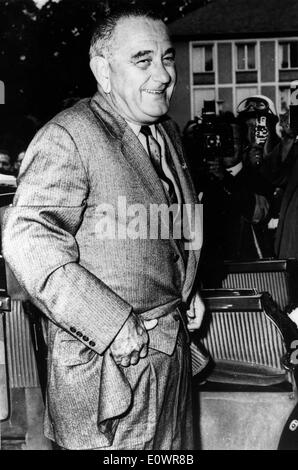 Black man standing outside in city during winter season Stock Photo - Alamy