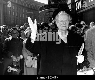 Winston Churchill and his wife Clementine Churchill at a book fair ...