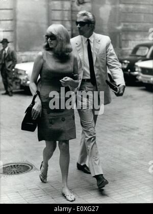 Swedish actress Anita Ekberg and her husband, American actor Rik Van ...