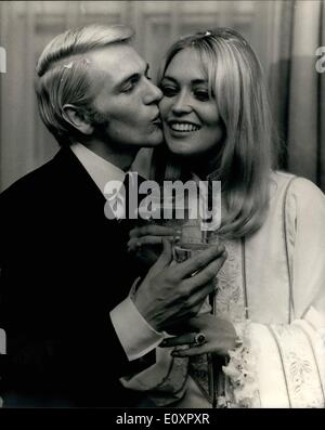 ADAM AND JACKIE FAITH Stock Photo - Alamy