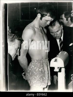 Mar. 03, 1969 - Britain's Alan Rudkin fails in his attempt to win the ...