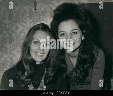 Miss World 1969 - Waldorf Hotel, London Stock Photo - Alamy