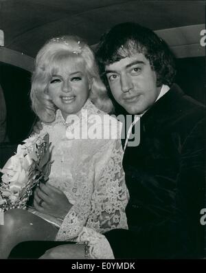 Diana Dors and her husband Alan Lake at the Christening of their Son ...