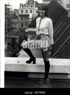 MARLON BRANDO, THE NIGHTCOMERS, 1971 Stock Photo - Alamy