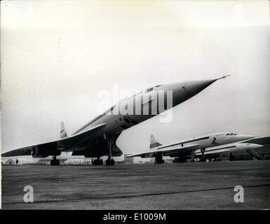 Concorde test flight Stock Photo - Alamy