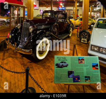 Exhibit in the Pontiac-Oakland Museum in Pontiac, Illinois, a town ...