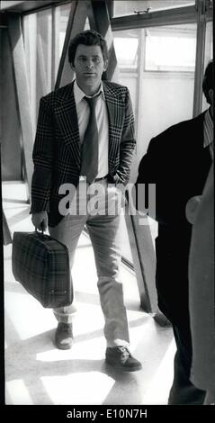 Former world chess champion Boris Spassky and his bride Marina ...