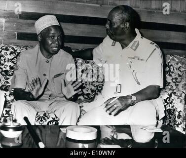 Somali President Siad Barre in front of design of the first colour ...