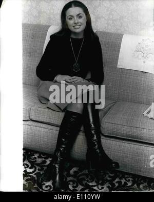 John Stonehouse with Sheila Buckley in London 1982 Stock Photo - Alamy