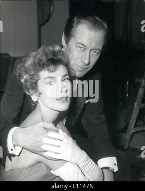 Actor Rex Harrison with wife Elizabeth Rees-Williams Stock Photo - Alamy
